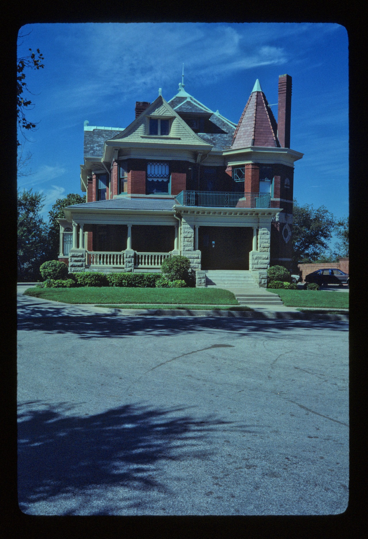 Pollock-Capps House - 1120 Penn Street - Historic Fort Worth