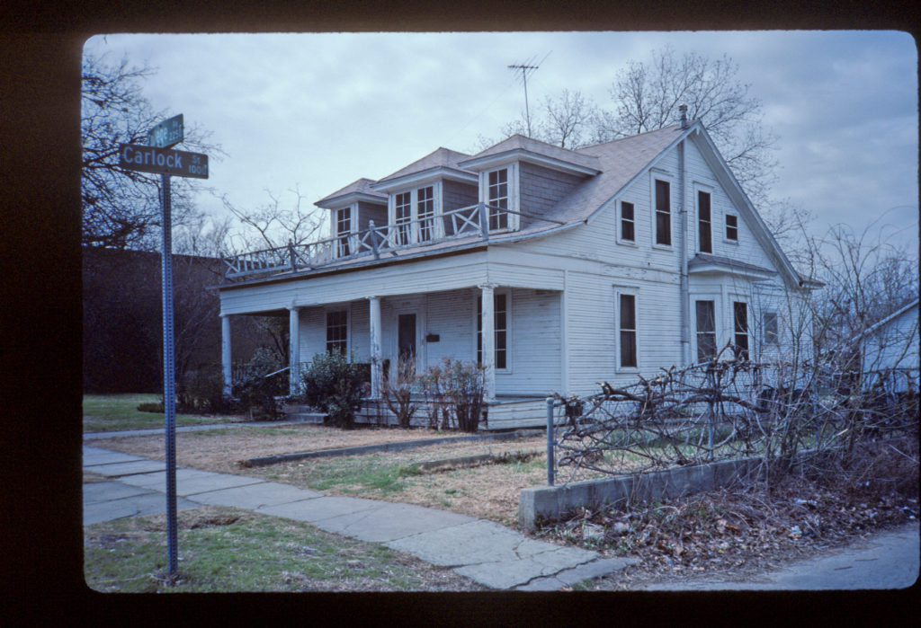 Leach House - College - Historic Fort Worth